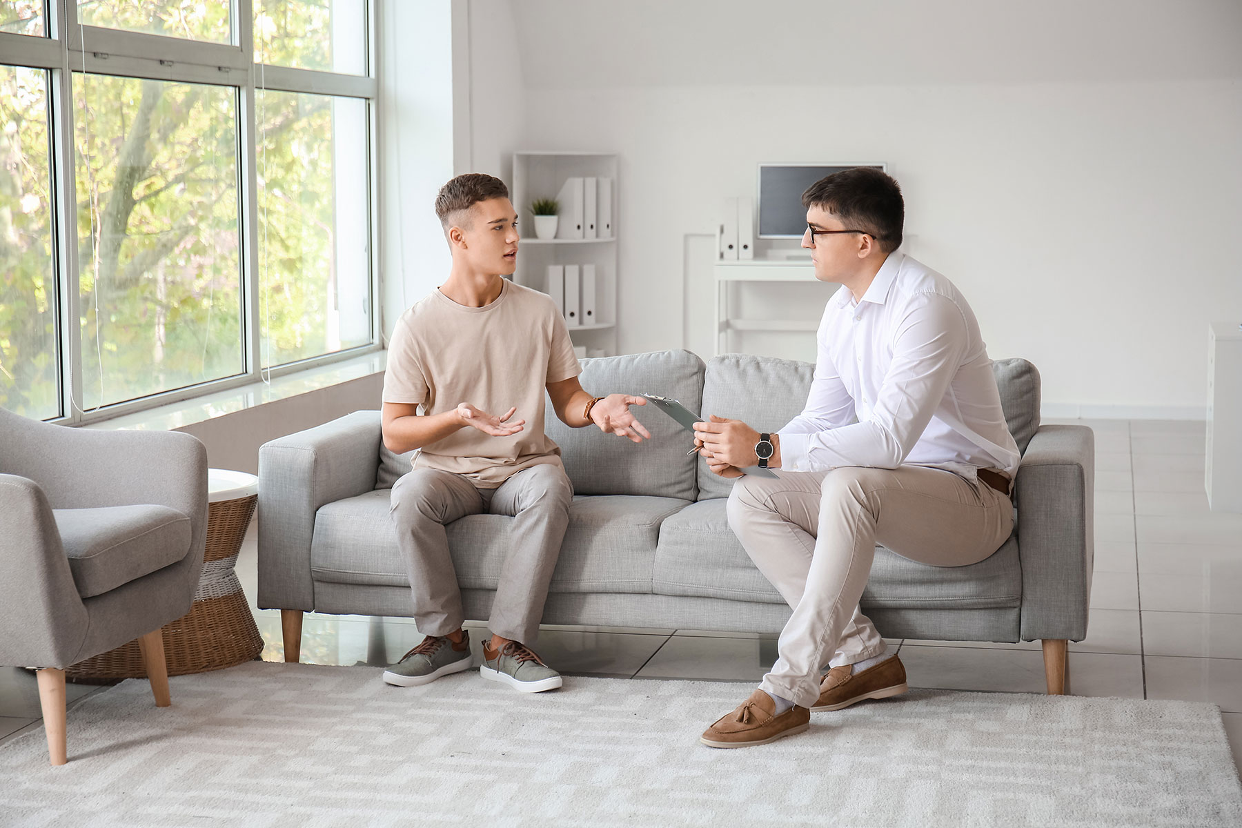 Signs of BPD in Teens | Symptoms of BPD | BPD Treatment